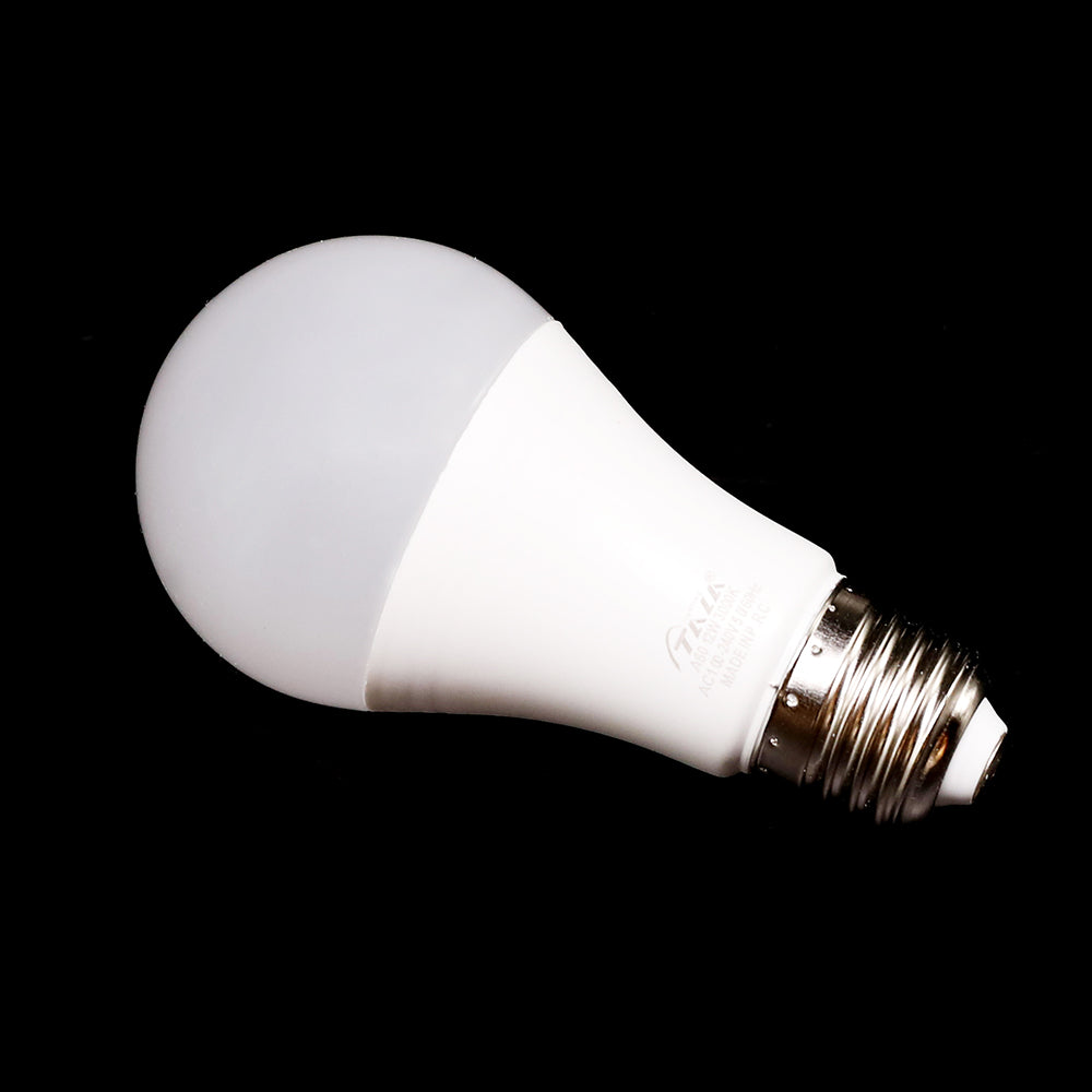 SKYLIGHT LAMPA BULB 12W E27 WW– Omid